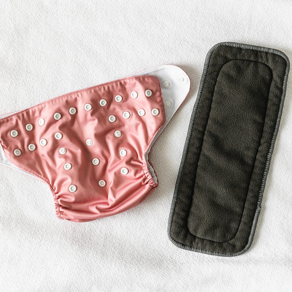 Busy Mama's Ultimate Guide to Cloth Diapers - Baby Led Bliss